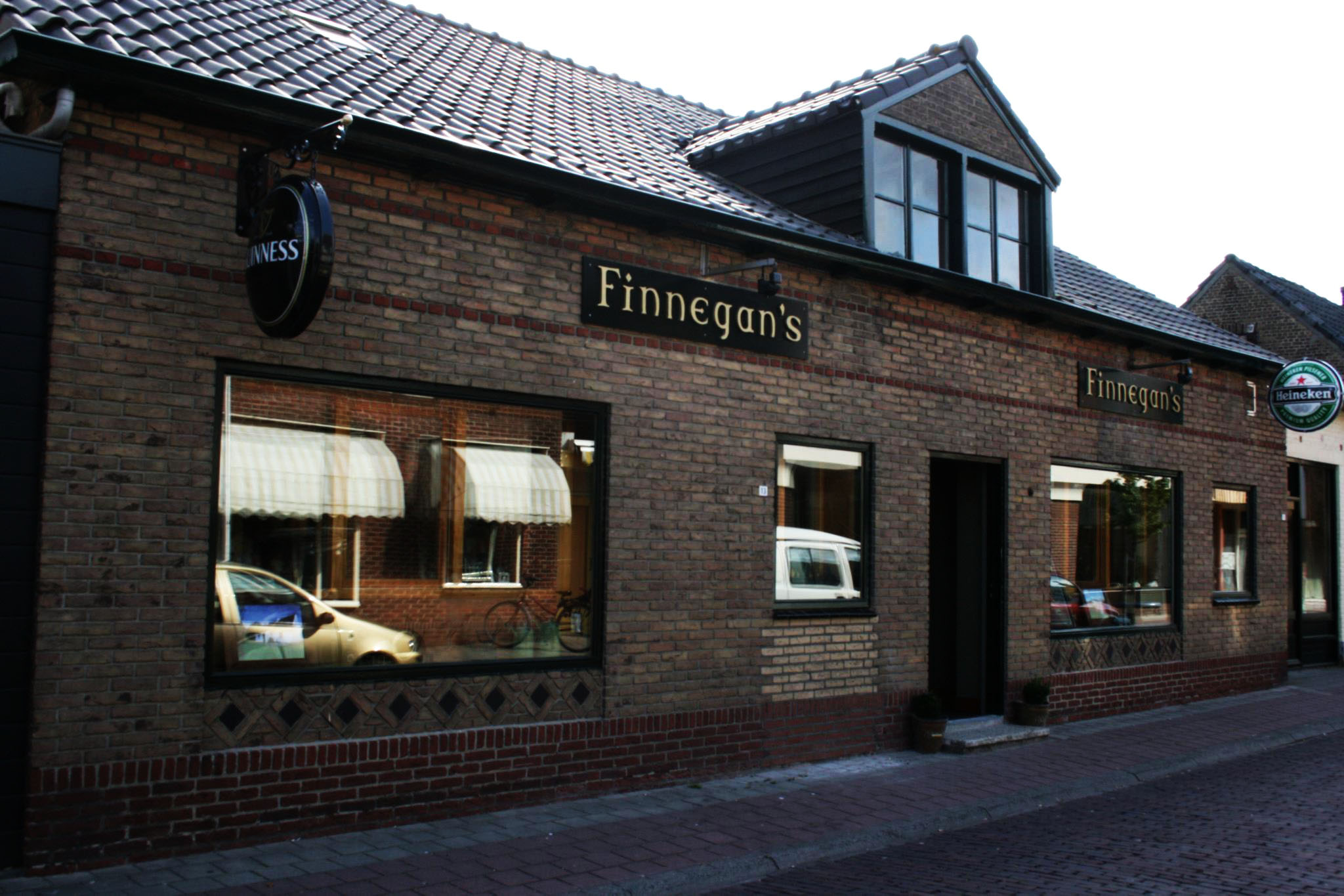 About Finnegan's irish pub